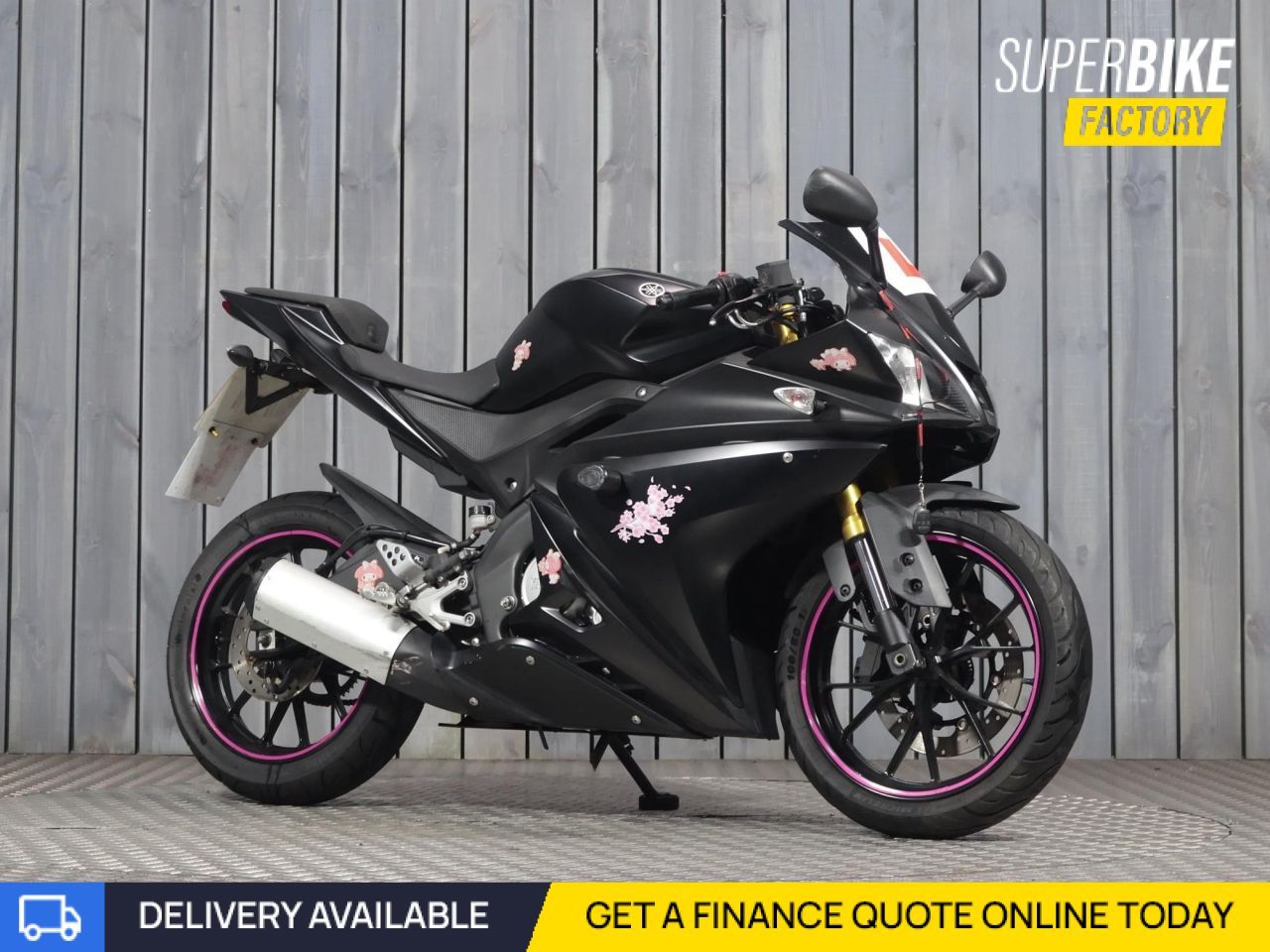 2017 YAMAHA R125 - 8746 miles | Superbike Factory