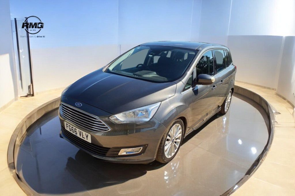 Ford Grand C-Max 1.5 TDCI Titanium MPV 5dr Diesel Powershift Euro 6 (s ...