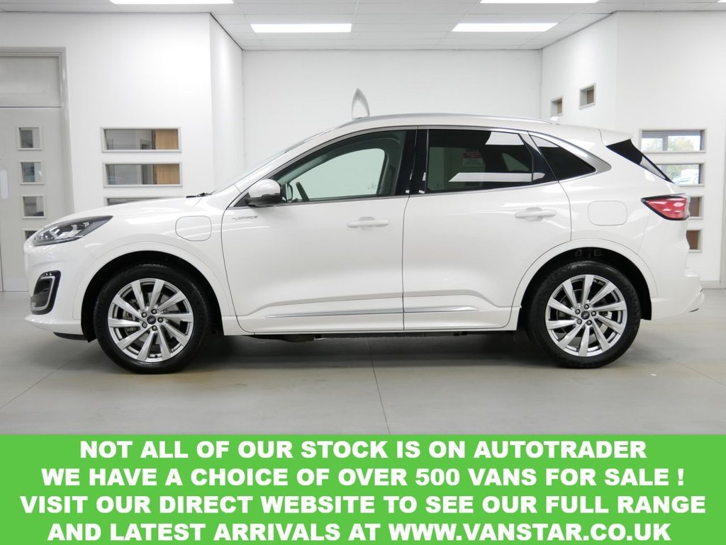 Ford kuga 5 door 2.5 duratec 225 phev vignale auto store
