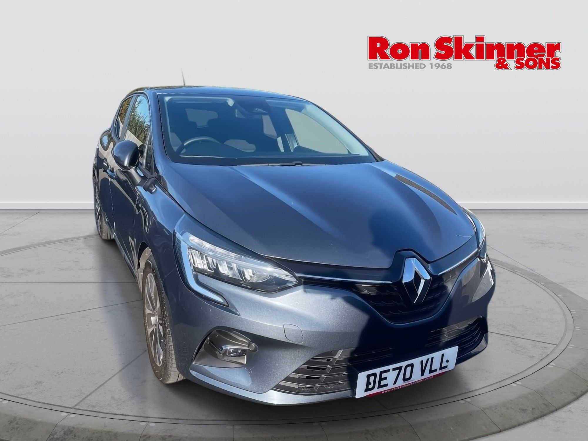 2020 Renault Clio Iconic £13,499