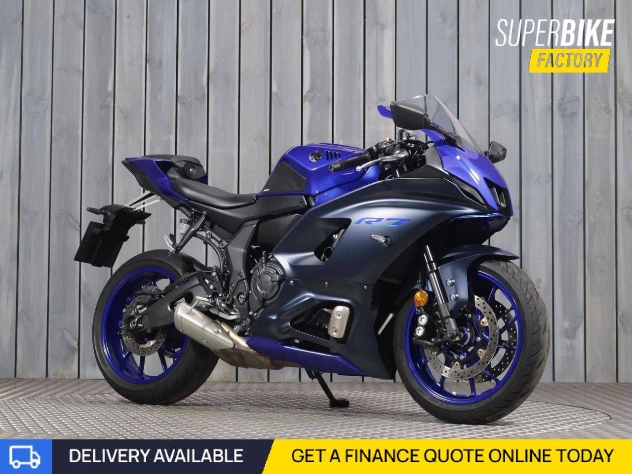 2022 YAMAHA R7 - 1441 miles | Superbike Factory