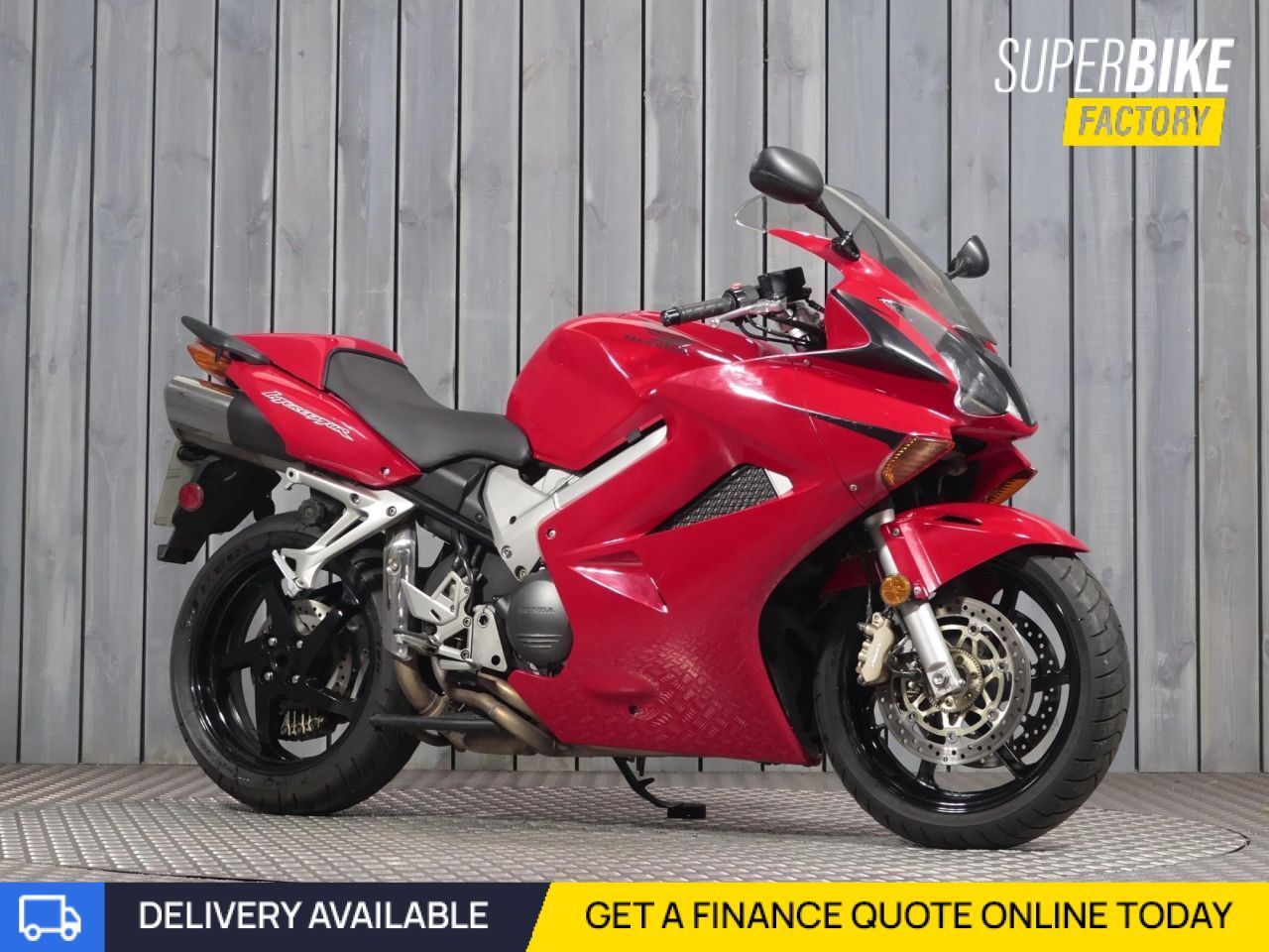 2010 HONDA VFR800F RED with 10366 miles - Used Motorbikes Dealer ...