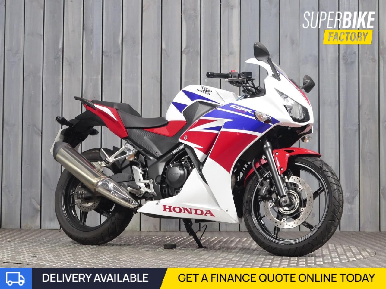 2015 HONDA CBR300 - 4247 miles | Superbike Factory