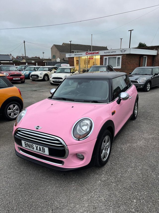 Used MINI cars for sale. MINI Dealer Lancaster | Coastal Racing