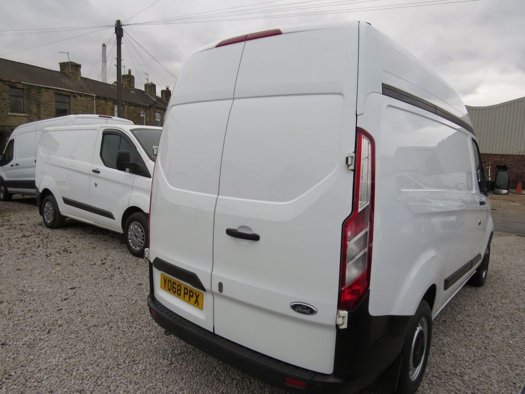 Ford Transit Custom 300 Base 2.0tdci 105ps L1 H2 High Roof Van With Air ...
