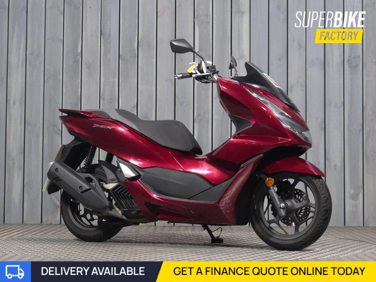2022 HONDA PCX125 - 595 miles | Superbike Factory