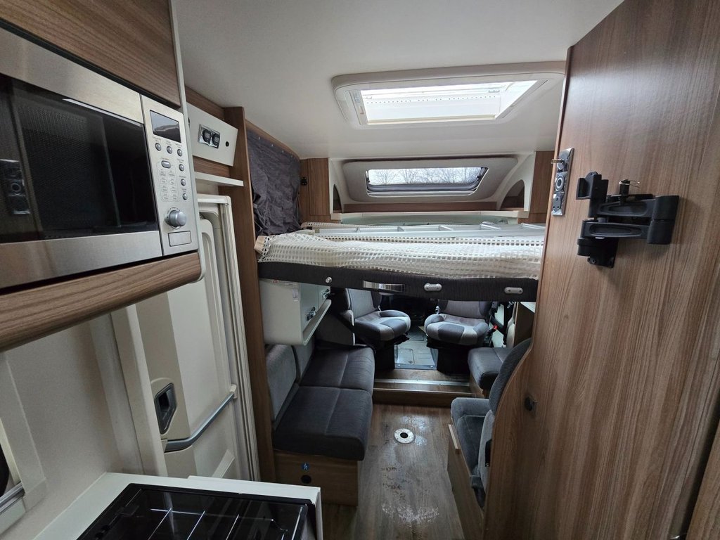 2019 Swift Escape 695 2.3 Multijet £41,995
