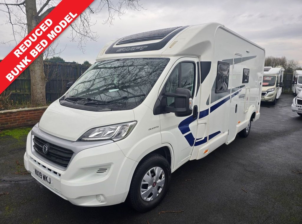 2019 Swift Escape 695 2.3 Multijet £41,995