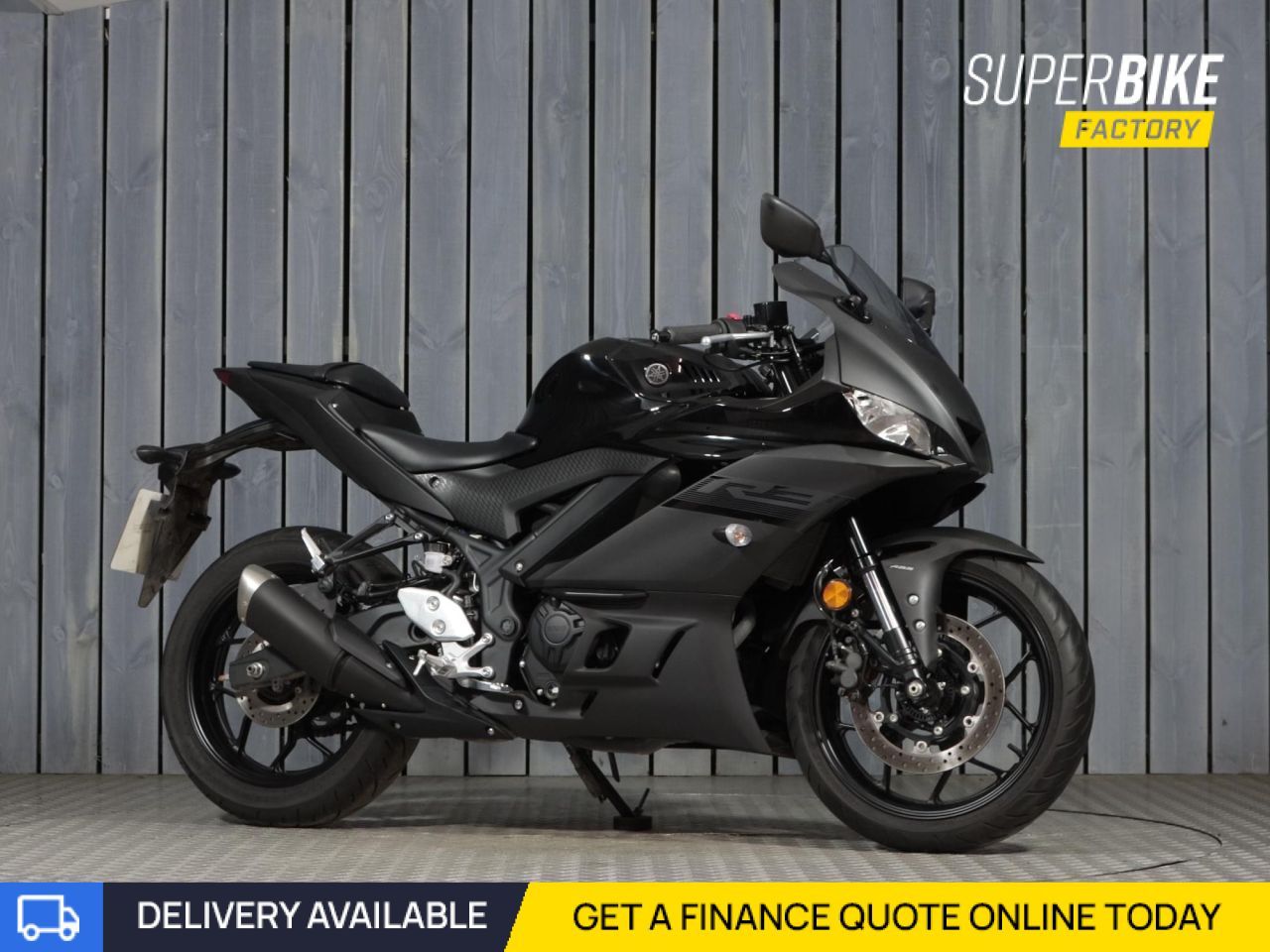 2021 YAMAHA R3 - 904 miles | Superbike Factory