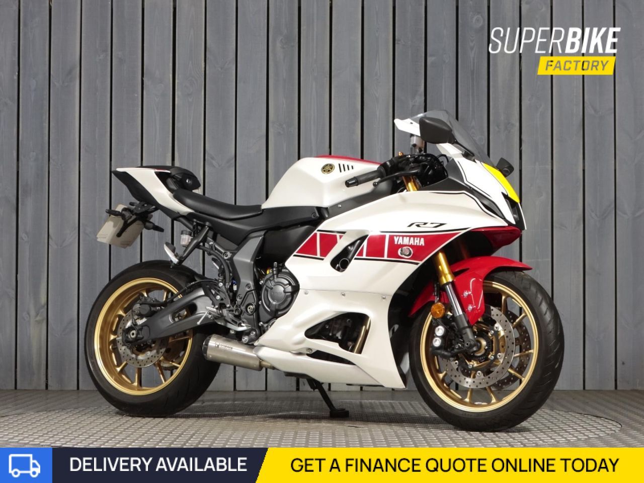 2023 YAMAHA R7 - 265 miles | Superbike Factory
