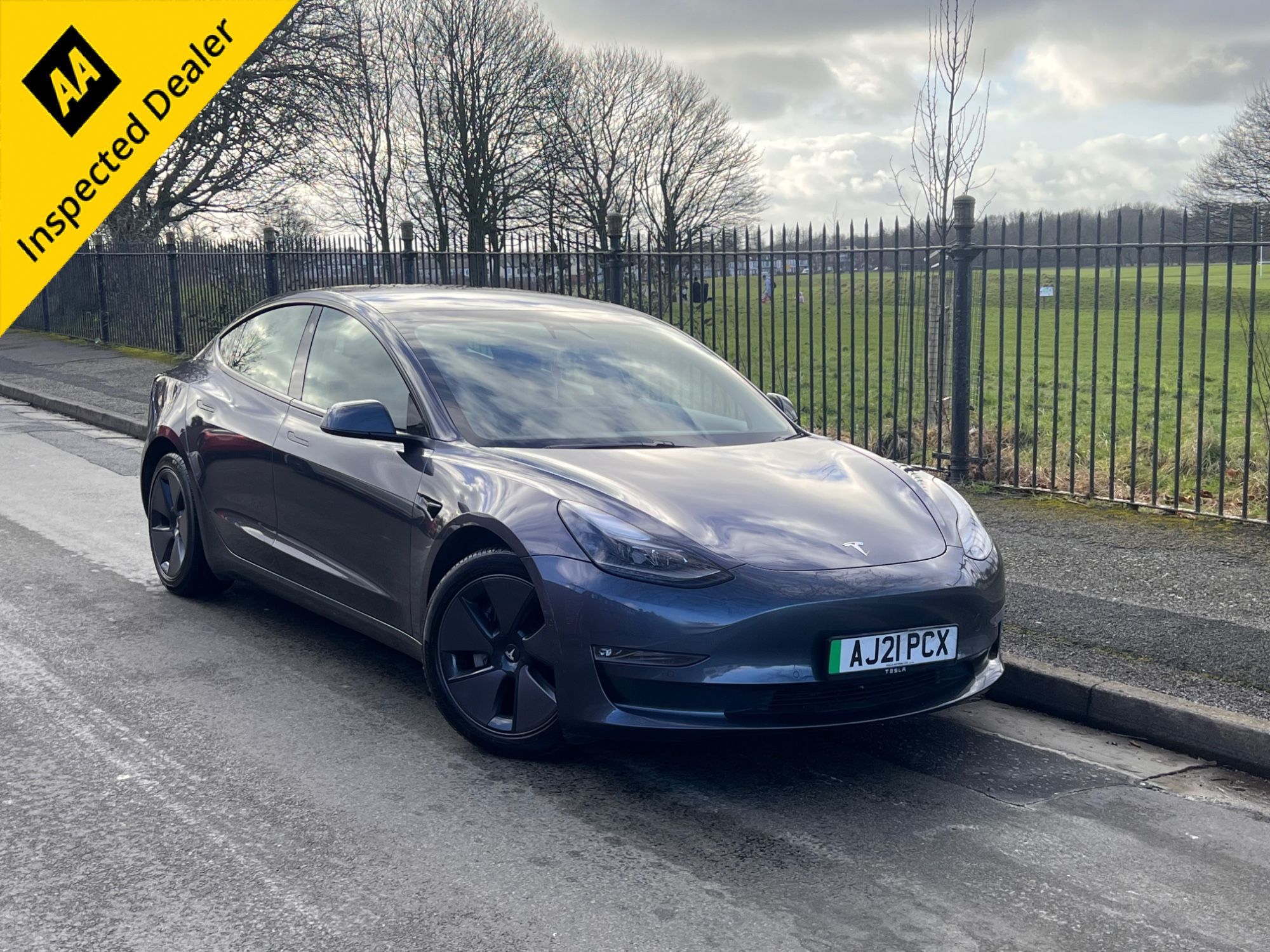 Tesla Model 3 (dual Motor) Long Range Saloon 4dr Electric Auto 4WDe ...