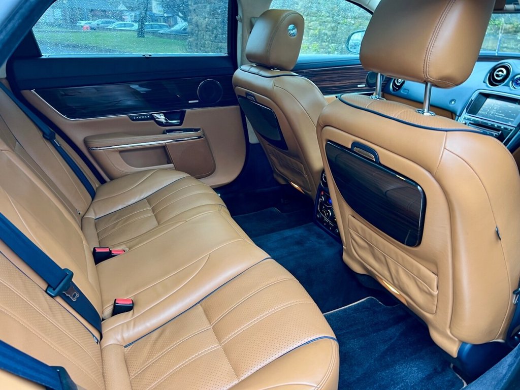 Jaguar XJ Series Saloon 3.0d V6 Portfolio Saloon 4dr Diesel Auto Euro 5 ...