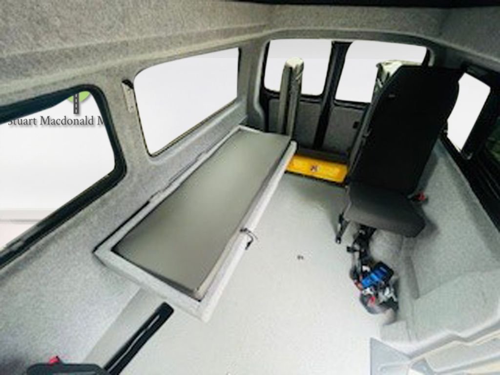 Volkswagen Transporter Volkswagen Transporter Day Van, Wheelchair ...