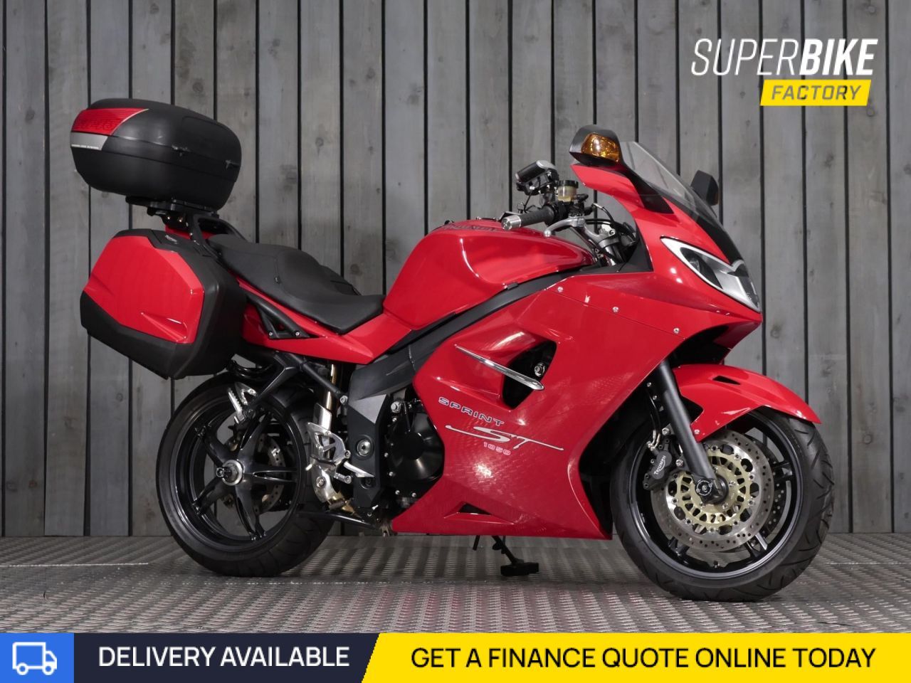 2008 TRIUMPH SPRINT ST 1050 - 9797 miles | Superbike Factory