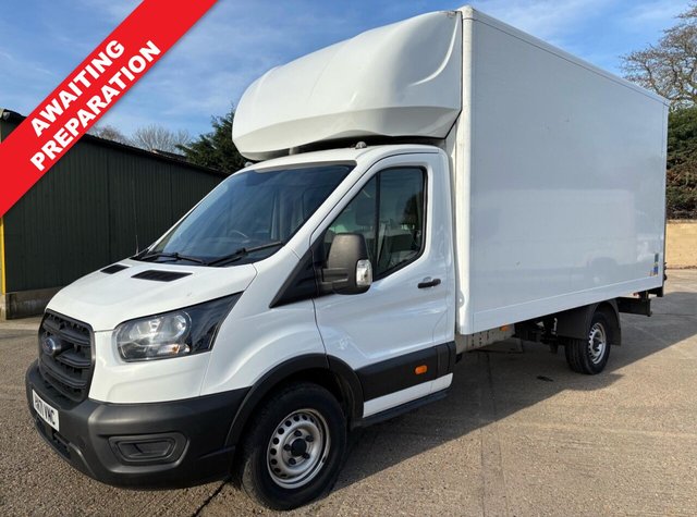 Used vans for sale in Hoddesdon, Hertfordshire | Herts Motors