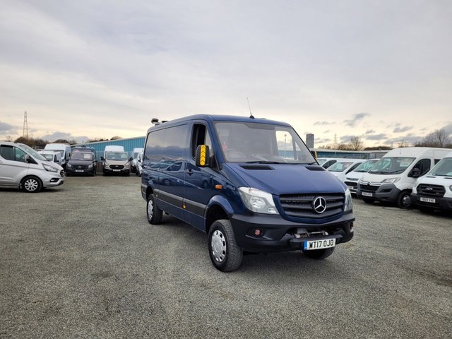 Used vans for sale. Kirkcaldy & Scotland van Dealer | Woodlands Van Centre