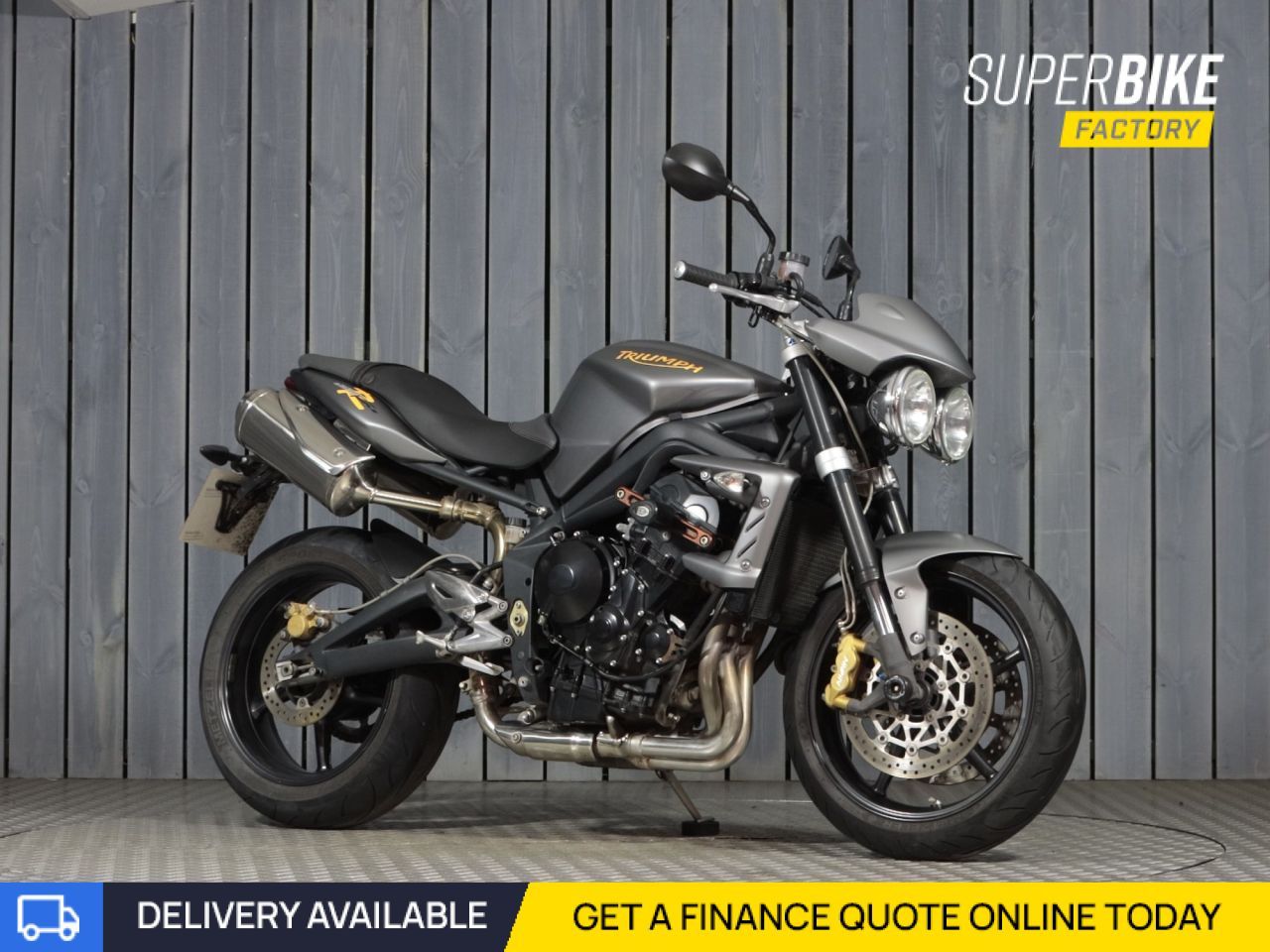 2011 TRIUMPH STREET TRIPLE 675 - 8826 miles | Superbike Factory