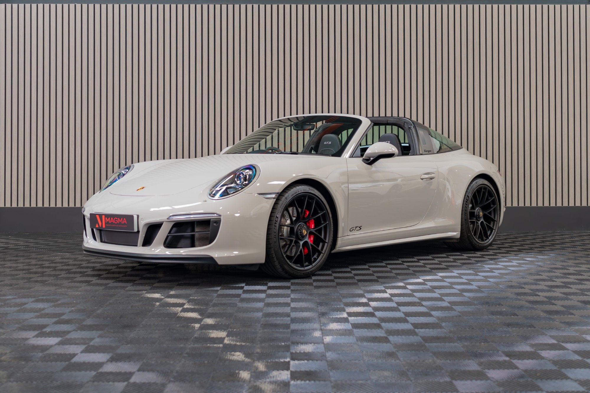 2018 Porsche 911 991 4 Gts £94,950