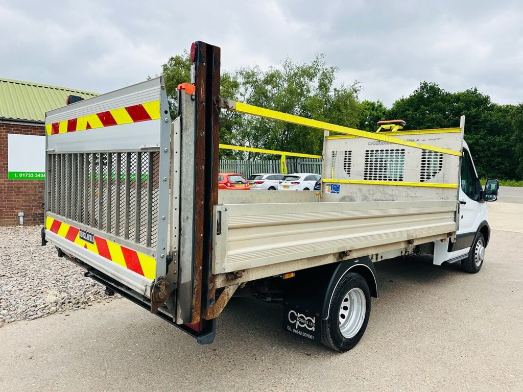 Ford Transit 2.0 350 Ecoblue Mhev Leader Chassis Cab 2dr Diesel Manual ...