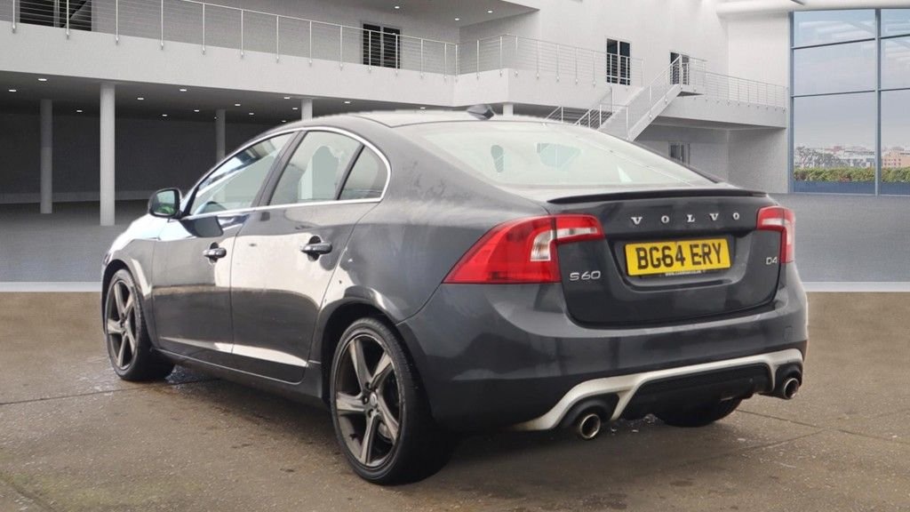 Volvo S60 2.0 D4 R-Design Lux Saloon 4dr Diesel Geartronic Euro 6 (s/S ...