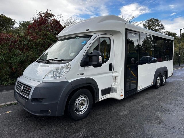 Fiat Ducato 3.0 Jtd 40 Multijet Power Maxi Low Chassis 6 Wheel Disabled ...