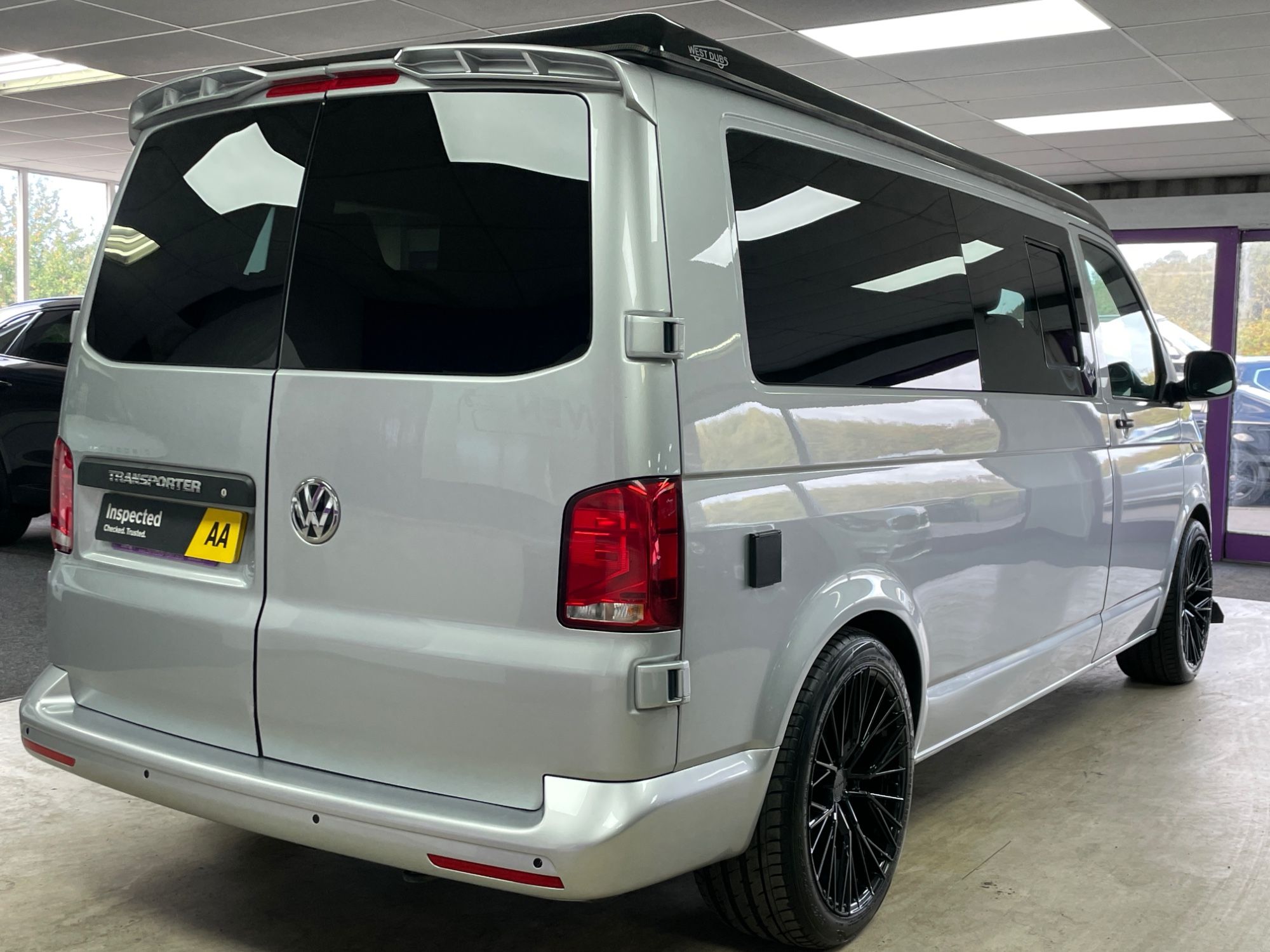 Volkswagen Transporter Camper Conversion 2.0 TDI T28 Startline Panel ...