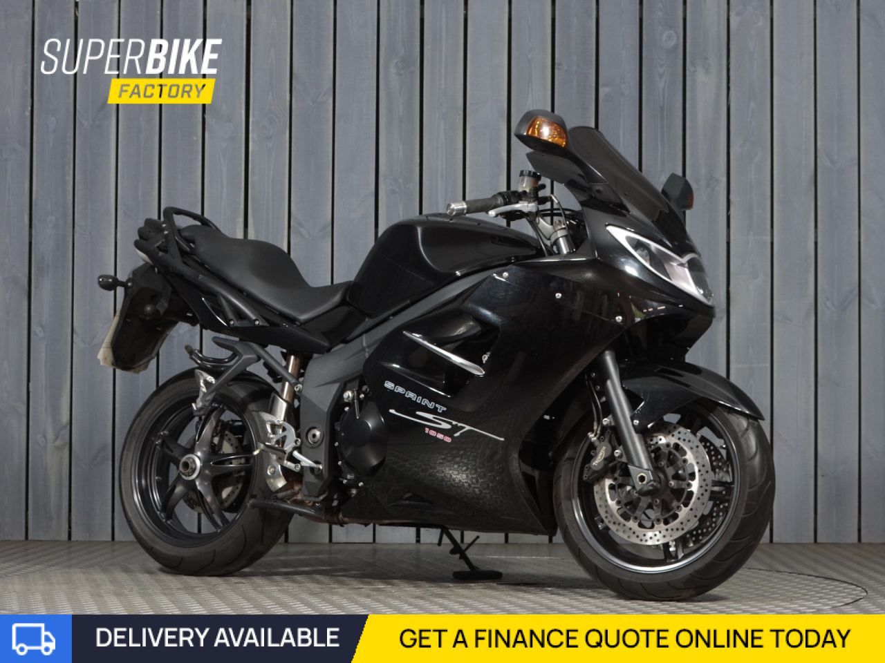 2010 TRIUMPH SPRINT ST 1050 - 24804 miles | Superbike Factory