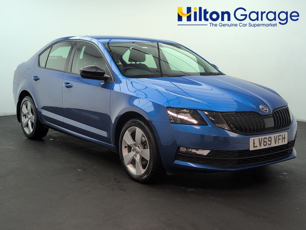 Skoda Octavia 1.5 TSI Act SE Drive Hatchback 5dr Petrol DSg Euro 6 (s/S ...