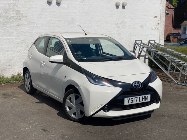 Used Toyota car in Stockport, Toyota dealer Stockport