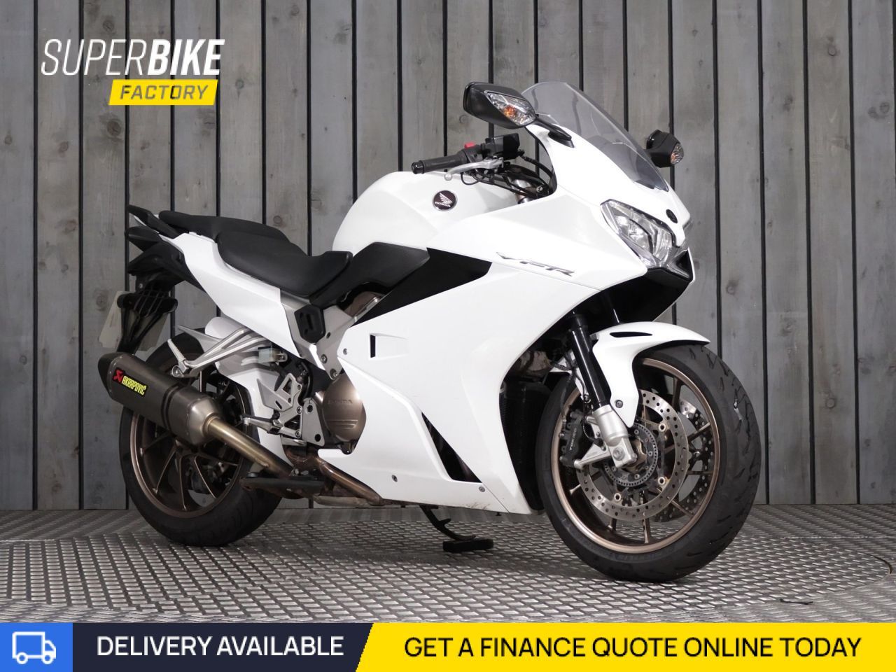 2014 HONDA VFR800 WHITE with 12532 miles - Used Motorbikes Dealer: Cheshire & Donington Park ...