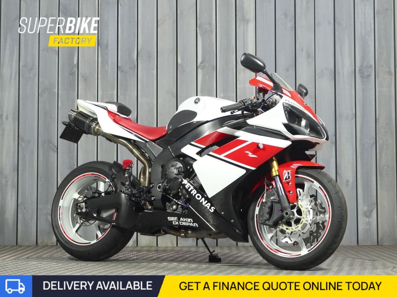2007 YAMAHA R1 WHITE with 19224 miles - Used Motorbikes Dealer ...