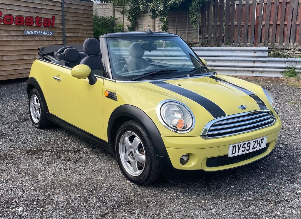 MINI Convertible 1.6 Cooper Convertible 2dr Petrol Manual Euro 4 (120 Ps)