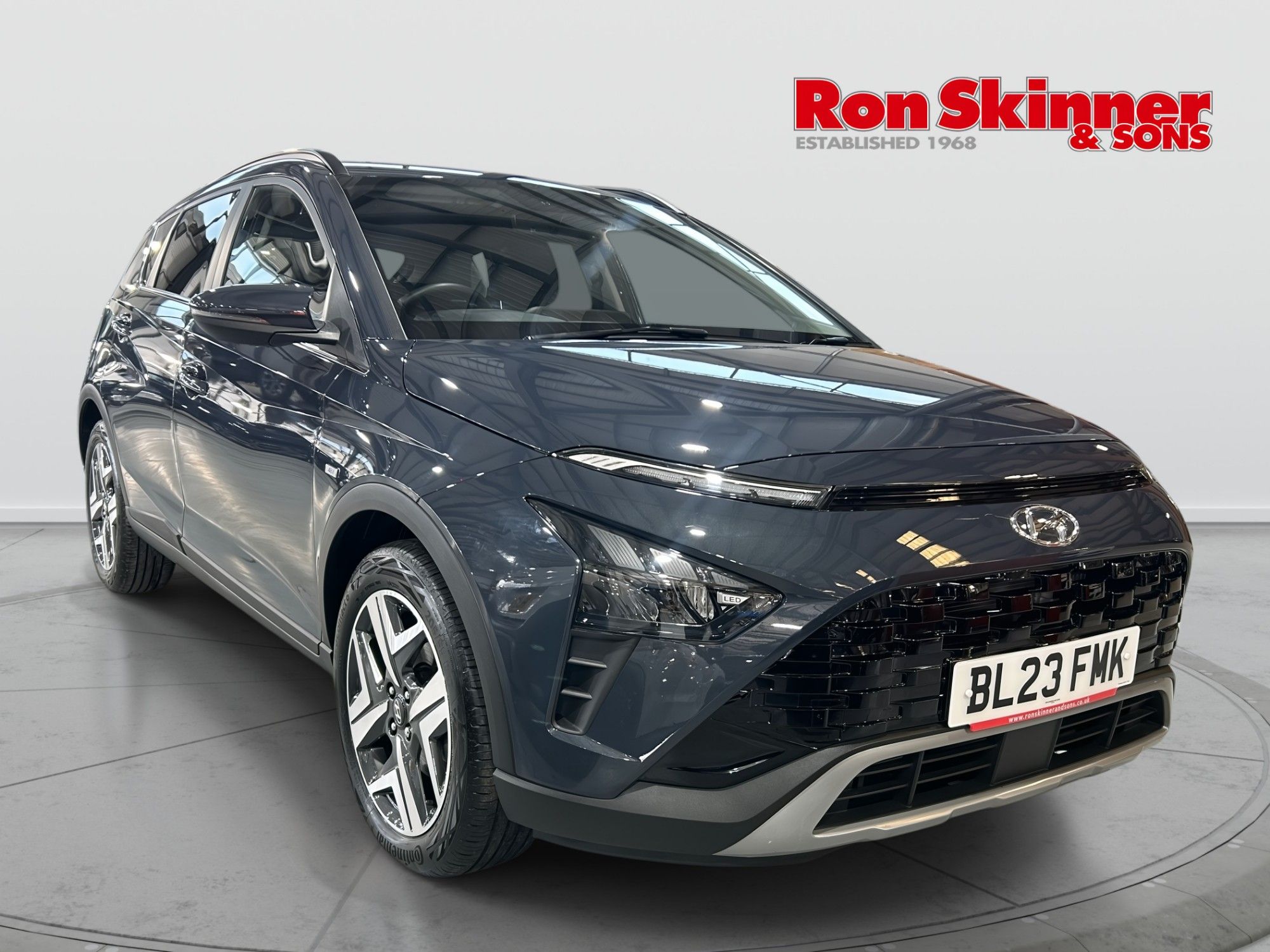 Hyundai Bayon 1.0 T-Gdi Mhev Premium Suv 5dr Petrol Hybrid Dct Euro 6 ...