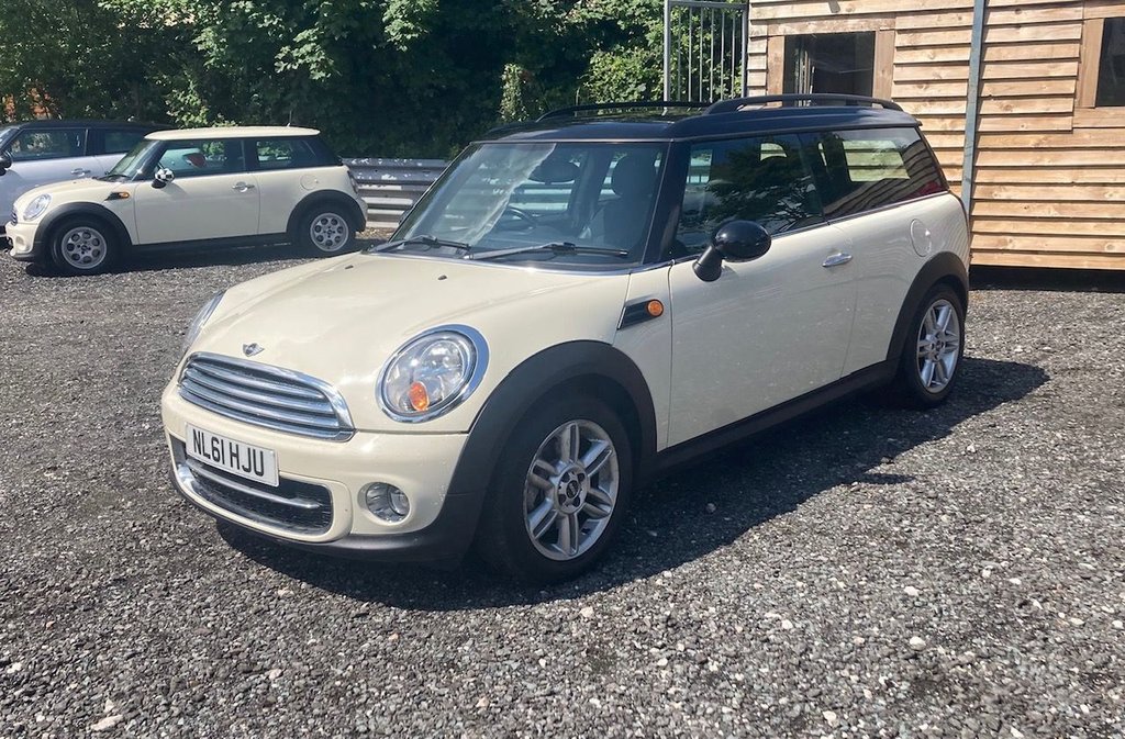 MINI Clubman 1.6 Cooper D Estate 5dr Diesel Manual Euro 5 (s/S) (112 Ps)