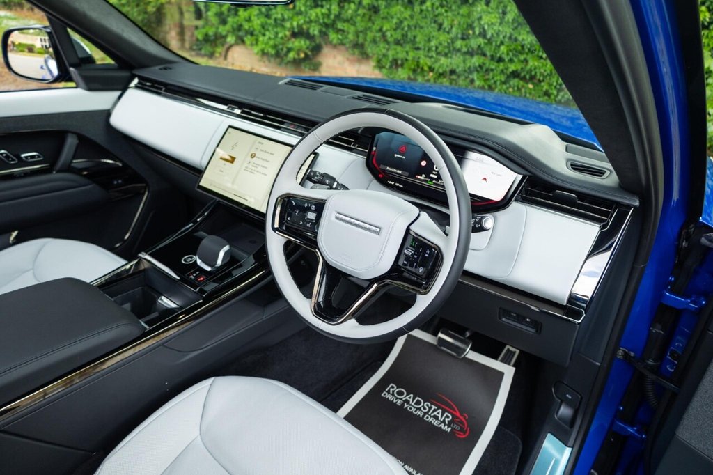 Land Rover Range Rover Sport 3.0 P460e 38.2kwh Autobiography Auto 4WD ...