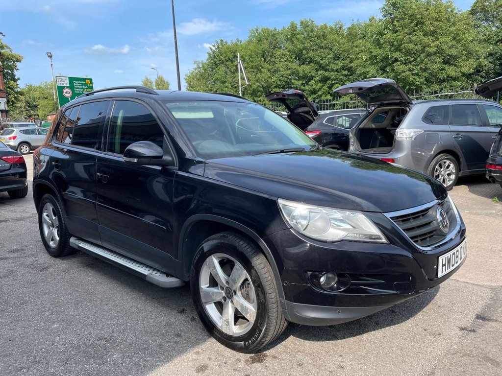 Volkswagen Tiguan 2.0 TDI Escape Suv 5dr Diesel Auto 4WD Euro 4 (140 Ps)