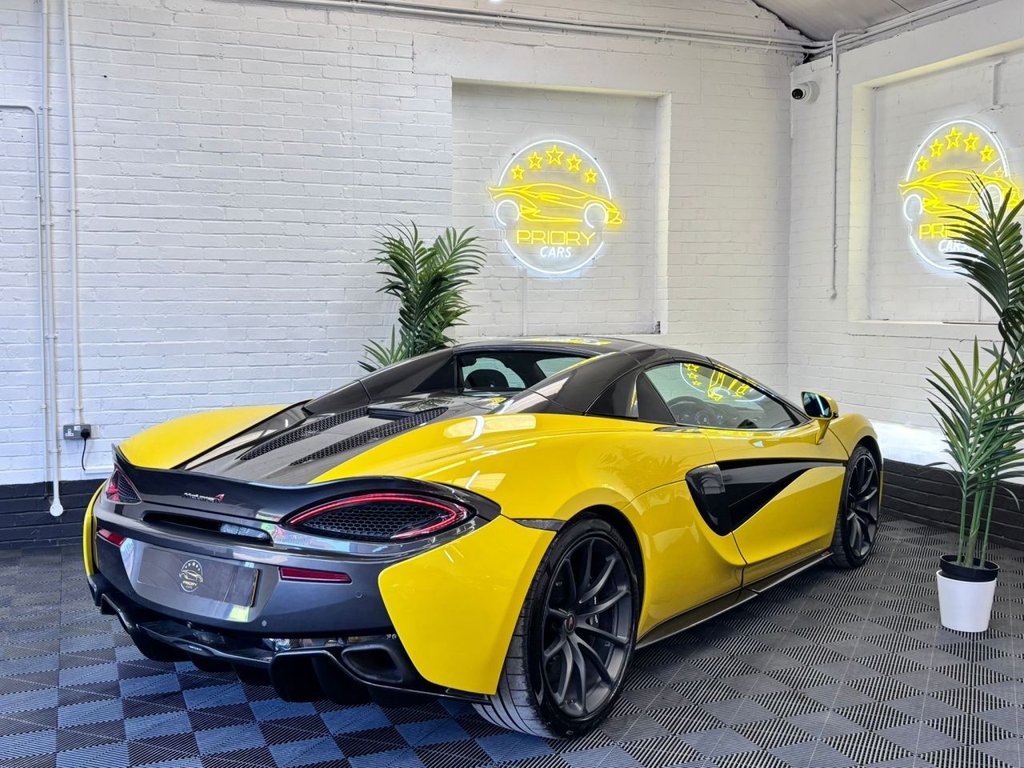 Mclaren 570s 3.8t V8 Spider 2dr Petrol Ssg Euro 6 (s/S) (570 Ps)