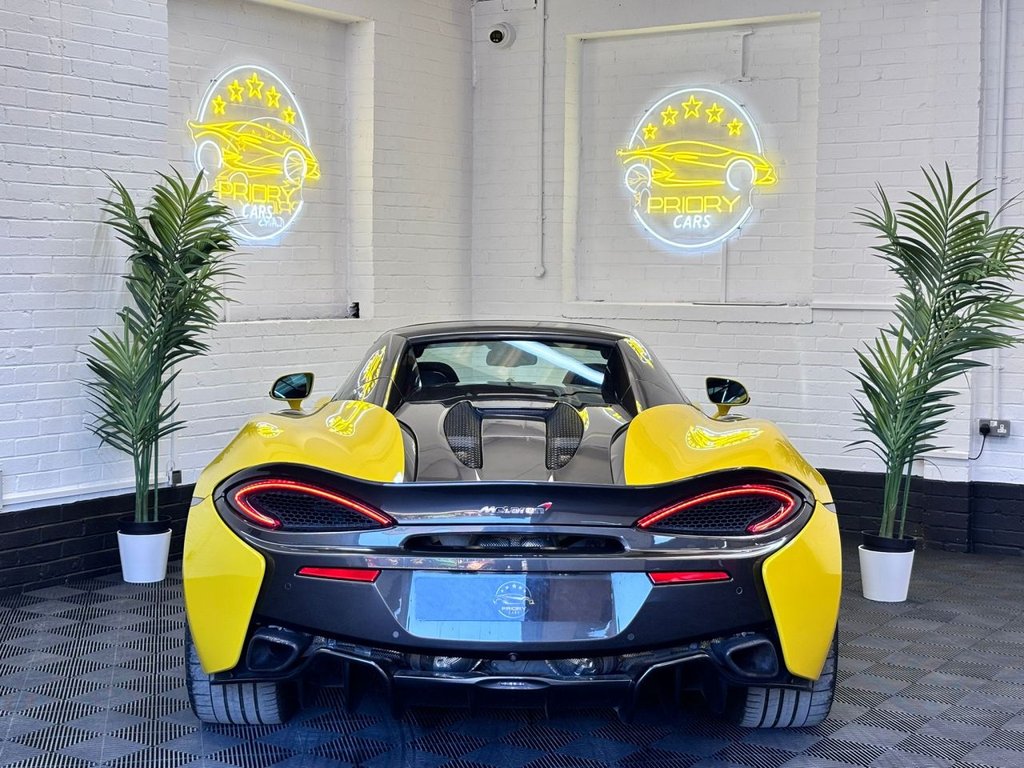 Mclaren 570s 3.8t V8 Spider 2dr Petrol Ssg Euro 6 (s/S) (570 Ps)