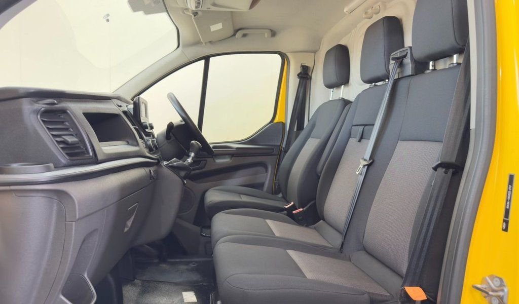 Ford Transit Custom 2.0 340 Ecoblue Leader Panel Van 5dr Diesel Manual ...