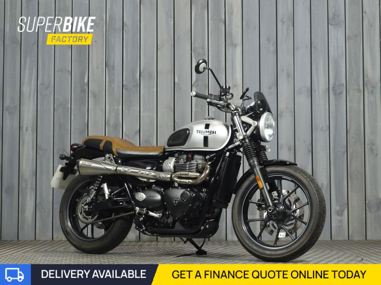 2017 TRIUMPH STREET TWIN - 5132 miles | Superbike Factory