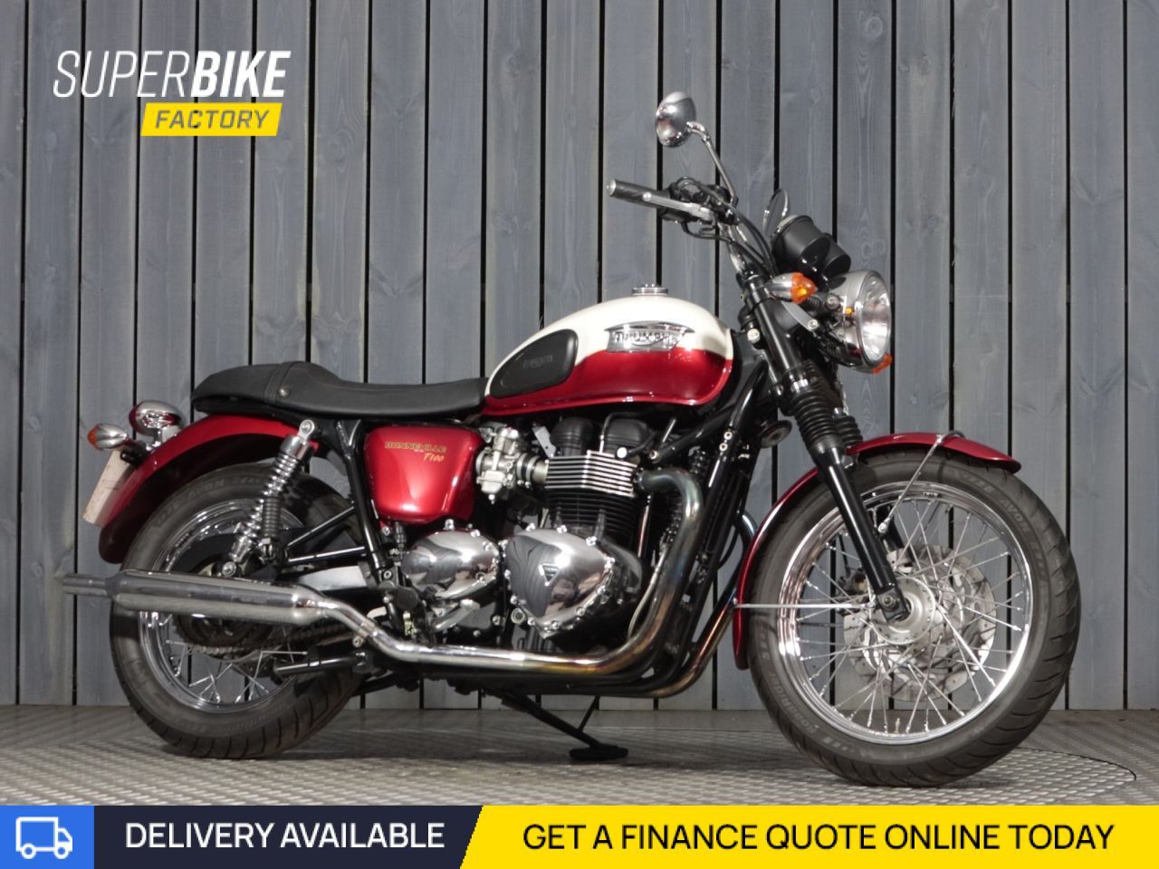 2013 TRIUMPH BONNEVILLE T100 RED with 4781 miles - Used Motorbikes ...