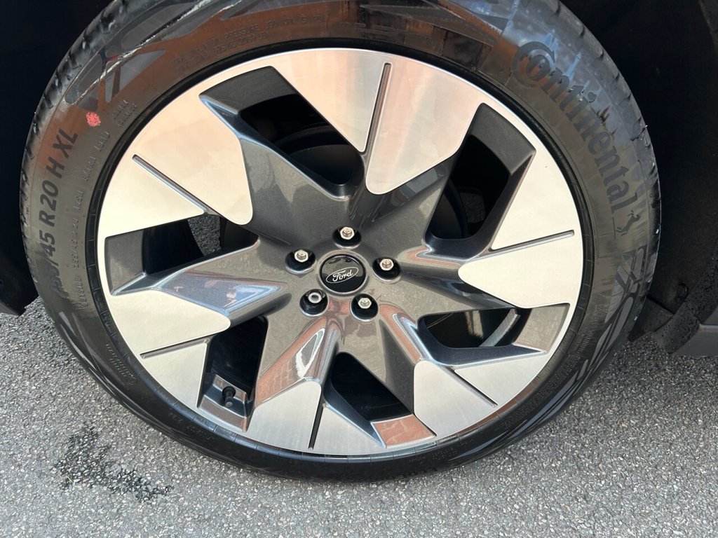 Ford Explorer Extended Range 77kwh Premium Suv 5dr Electric Auto (286 Ps)