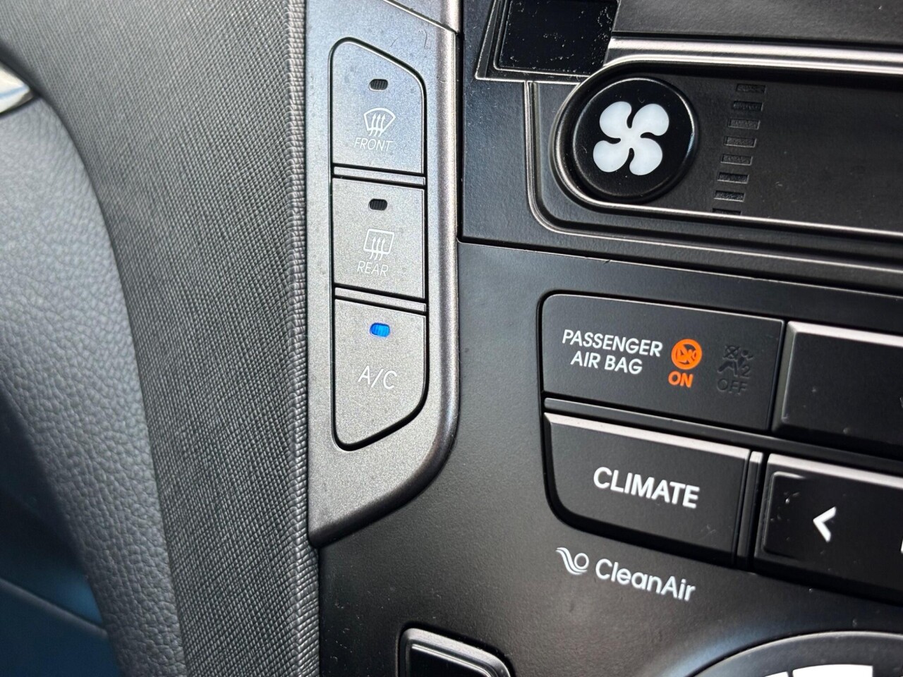 2015 15 HYUNDAI SANTA FE 2.2 CRDi Premium SUV 5dr Diesel Manual 4WD ...