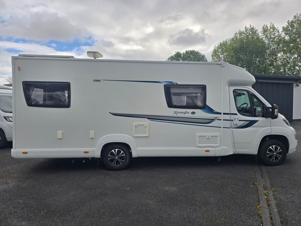 2020 Compass Avantgarde 196 2.2 HDI 140 BHP £47,995