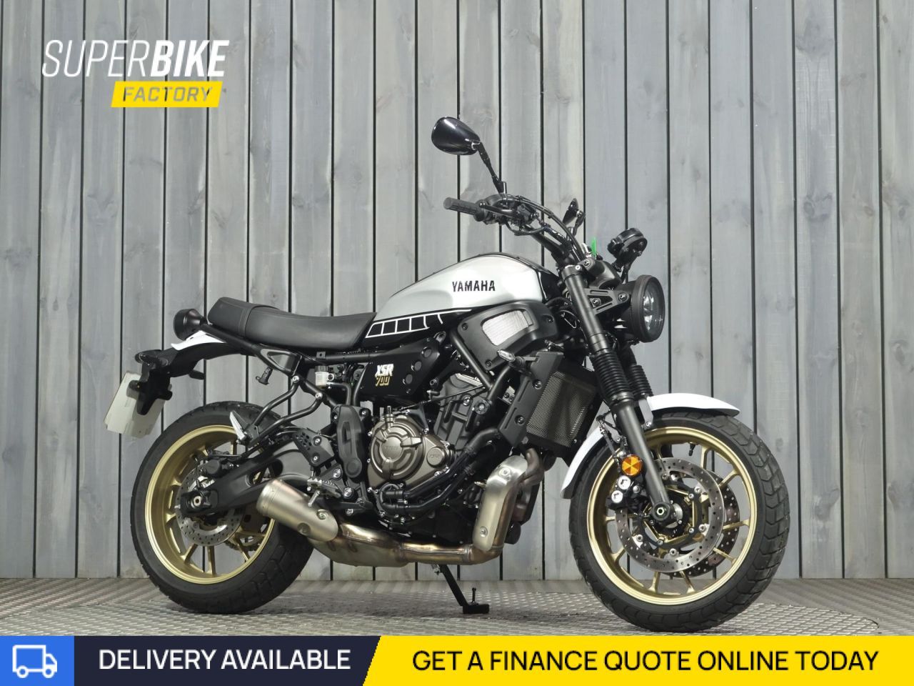 2023 YAMAHA XSR700 - 2632 miles | Superbike Factory