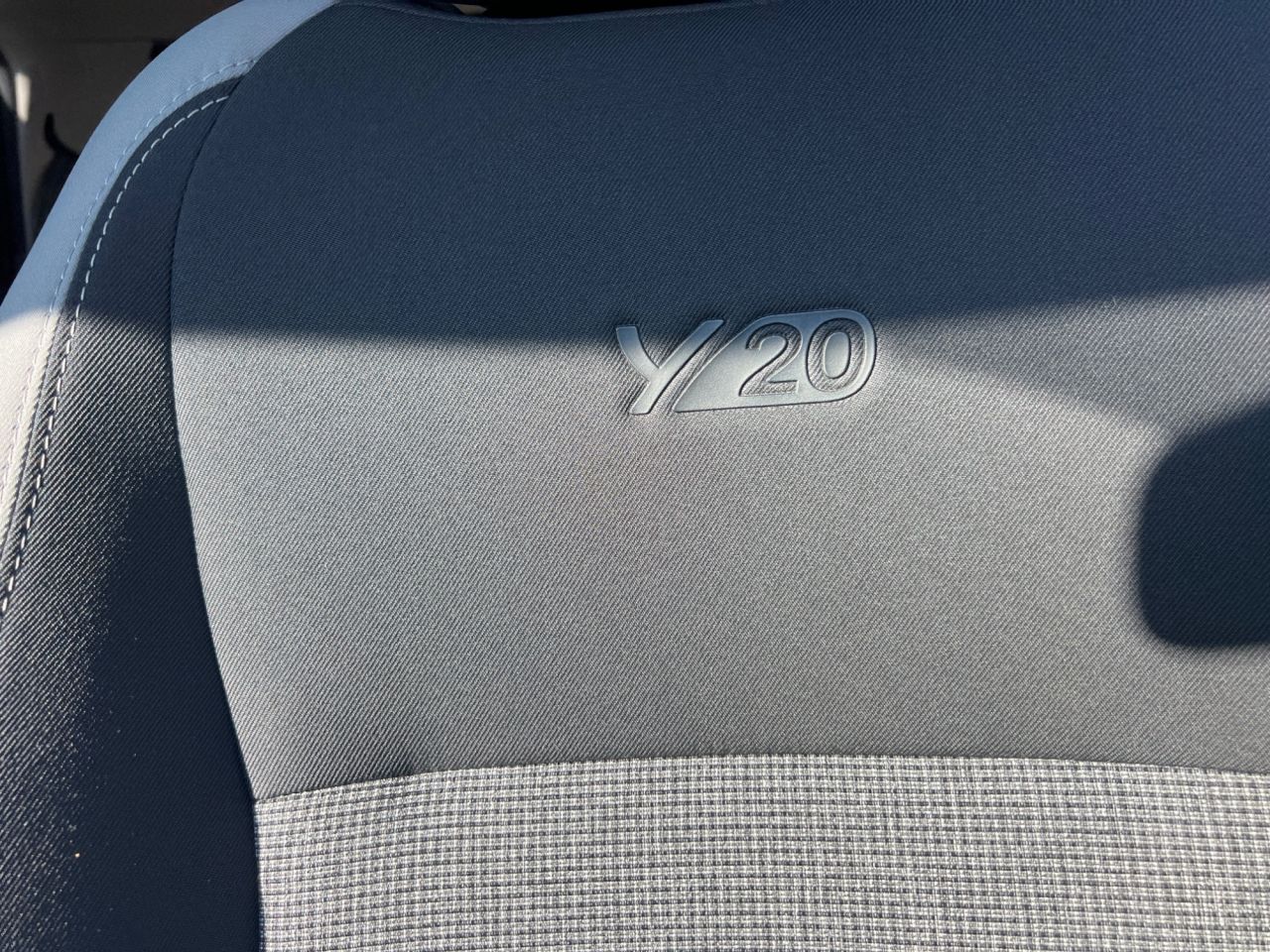 2020 20 TOYOTA YARIS 1.5 VVT-i Y20 Bi-tone Hatchback 5dr Petrol Manual ...