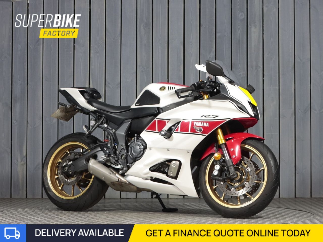 2022 YAMAHA R7 - 6336 miles | Superbike Factory