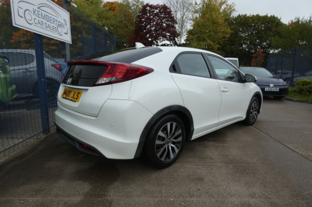 Honda Civic 1.6 I-Dtec SE Plus Hatchback 5dr Diesel Manual Euro 5 (s/S ...