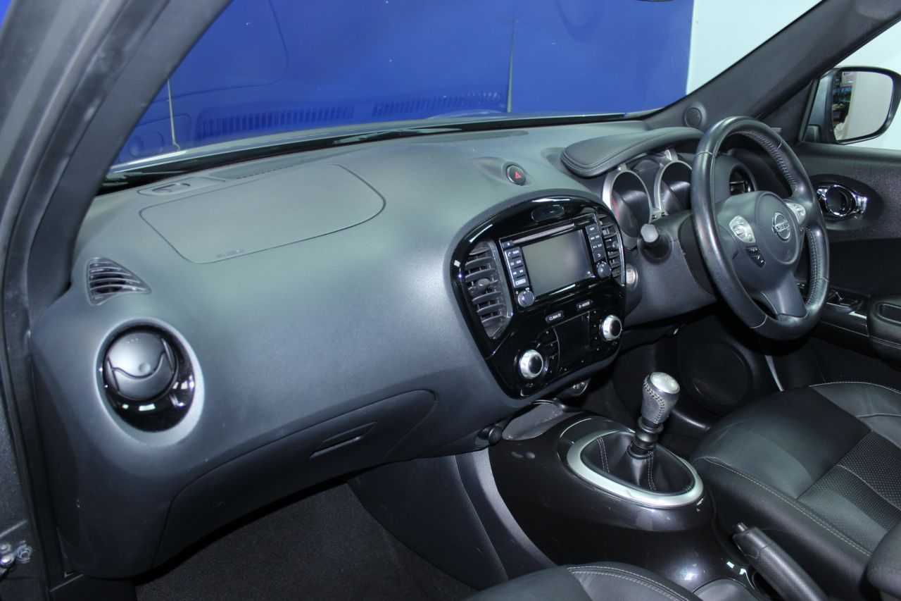2018 68 NISSAN JUKE 1.2 DIG-T Tekna SUV 5dr Petrol Manual Euro 6 (s/s ...