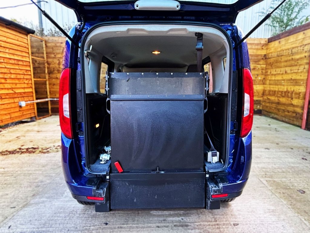 Fiat Doblo 3 Seat Wheelchair Accessible Disabled Access Vehicle Wav